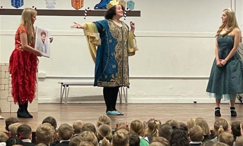 The Hinckley School - ‘Unbelievable’ Pantomime Performance Impresses ...